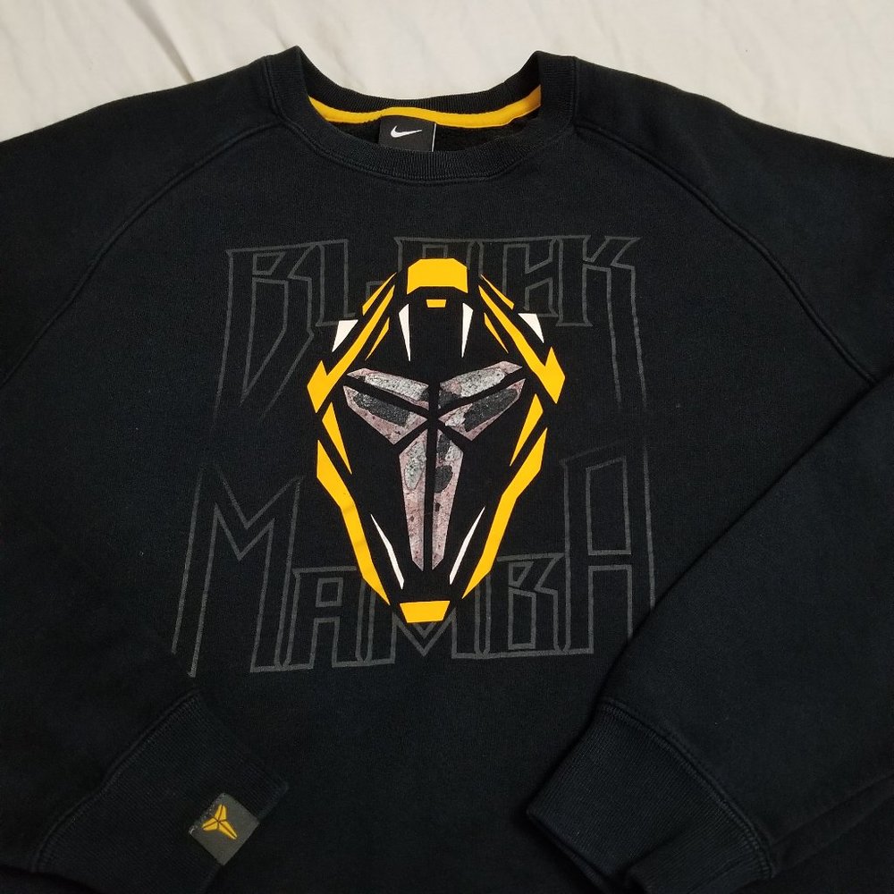 Vintage Nike Kobe Bryant Black Mamba Snake Sweatshirt… - Gem